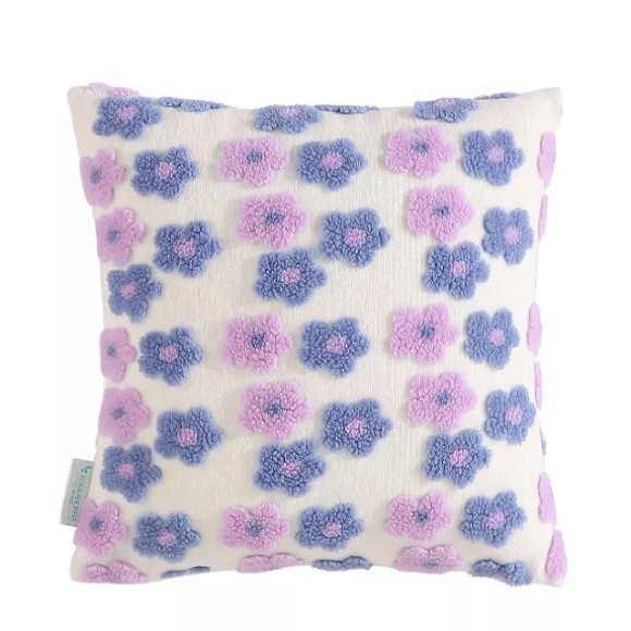 Koolaburra | Bedding | Koolaburra Ugg Floral Print Soft White Fuzzy ...